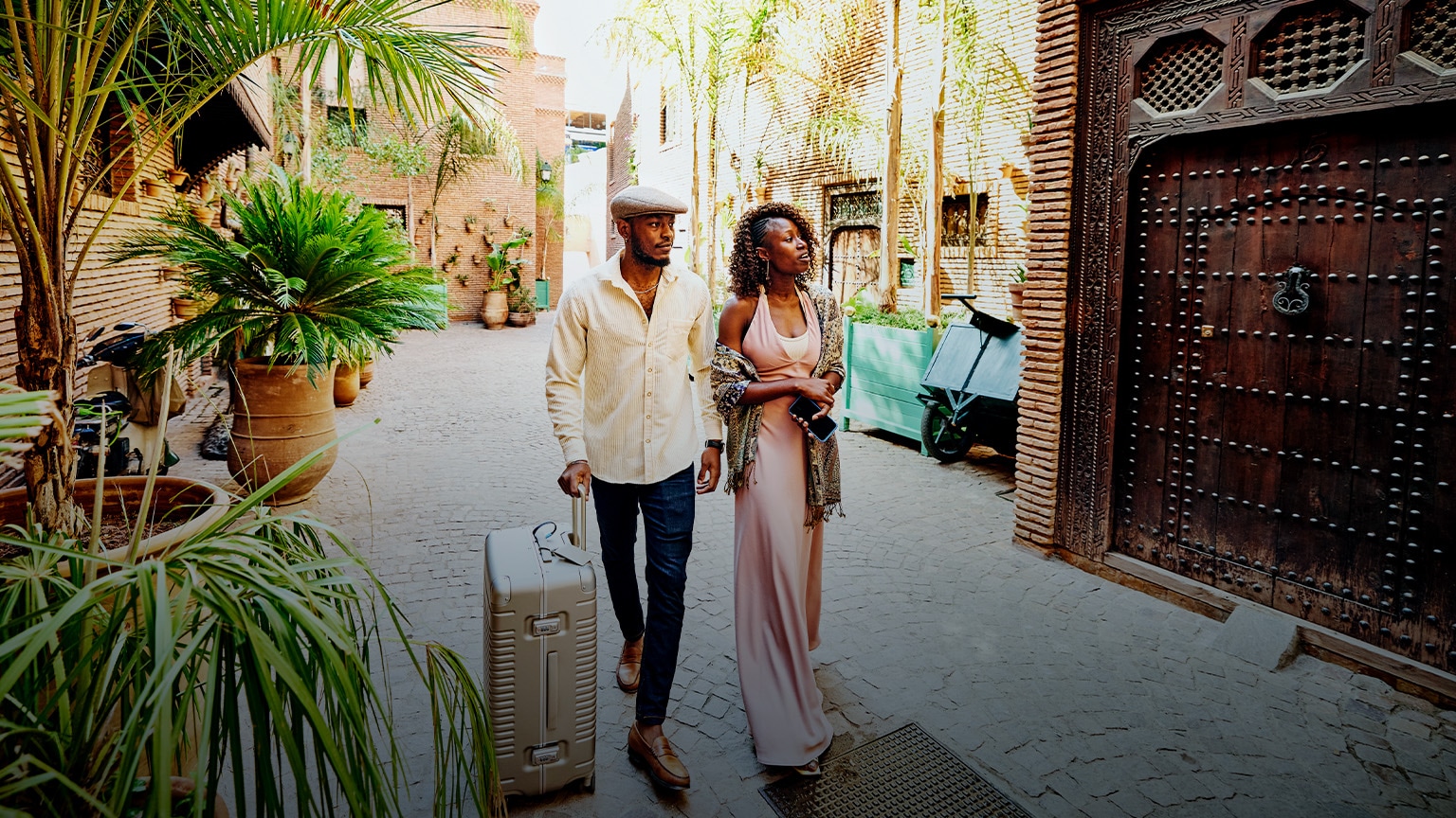 McKinsey-Studie: Tourismusbranche erst Ende 2024 wieder auf Vor-Corona-Niveau | McKinsey